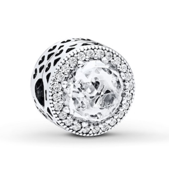 Pandora | Jewelry | Pandora Radiant Hearts Clip | Poshmark